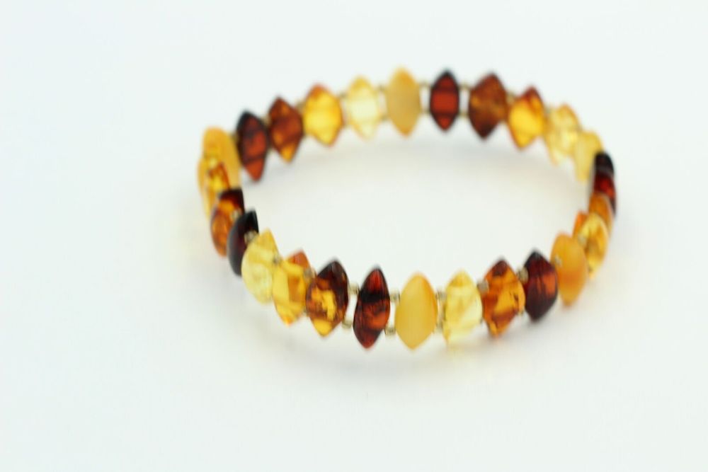 Bernstein Armband in verschiedenen Farben mit Gummiband aus | Kaufen auf Ricardo