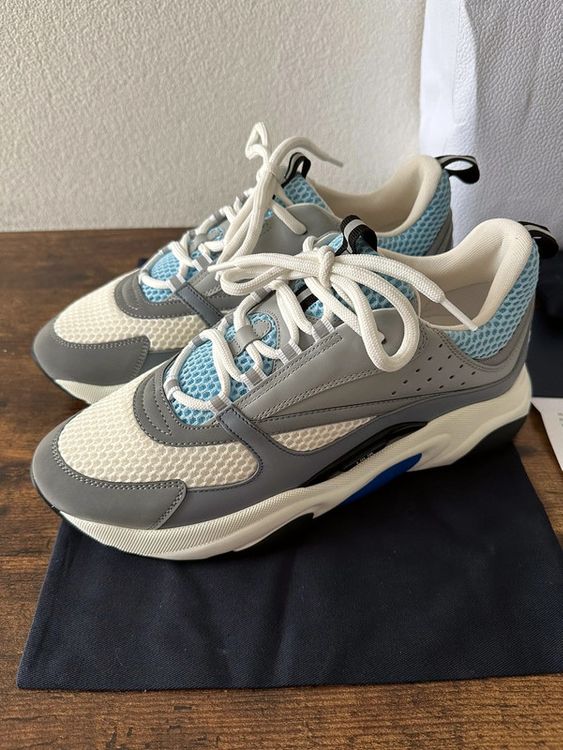 B22 Grey And Blue | Kaufen auf Ricardo