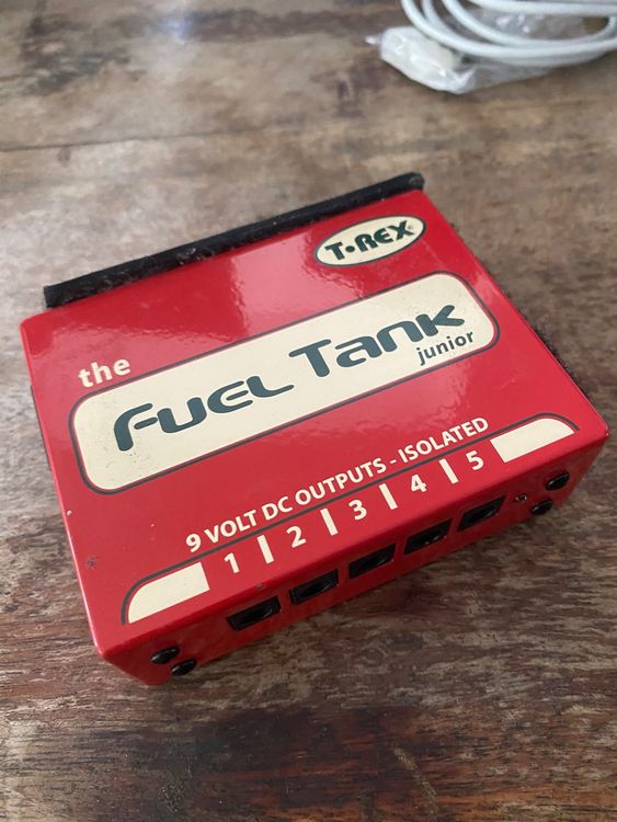 T-Rex Fuel Tank Junior (Gebraucht) in Wislikofen für CHF 45 – mit ...