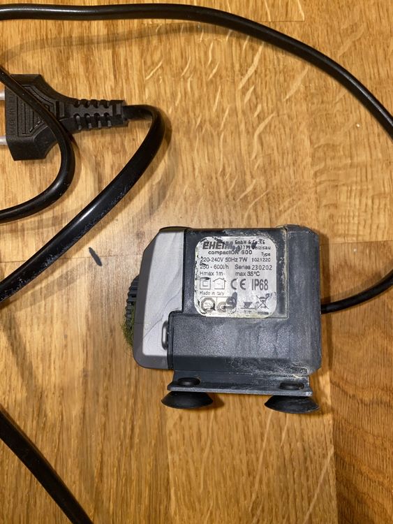 EHEIM compact 600 Aquarium Pumpe (Gebraucht) in Thalwil für CHF 10 – mit Lieferung auf Ricardo ...
