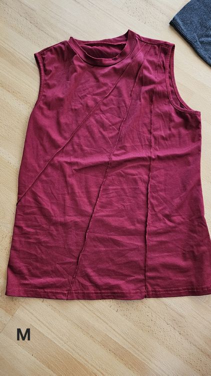 Kleiderpaket (Gebraucht) in Suberg für CHF 2 – mit Lieferung auf Ricardo kaufen