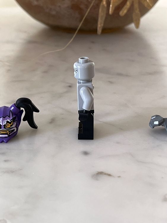 Lego Ninjago Ultra Violet (Oni Mask of Hatred) (Gebraucht) in Gossau zh ...