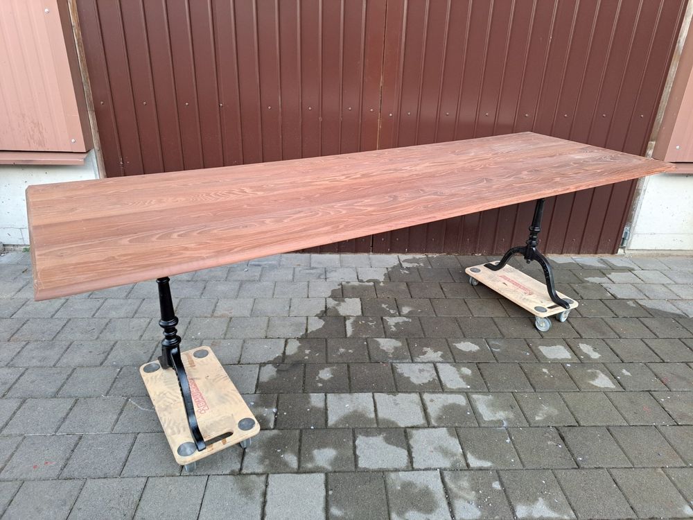 Beizentisch aus gereucherte eschenholz (Gebraucht) in Buch am Irchel für CHF 1100 – nur Abholung ...