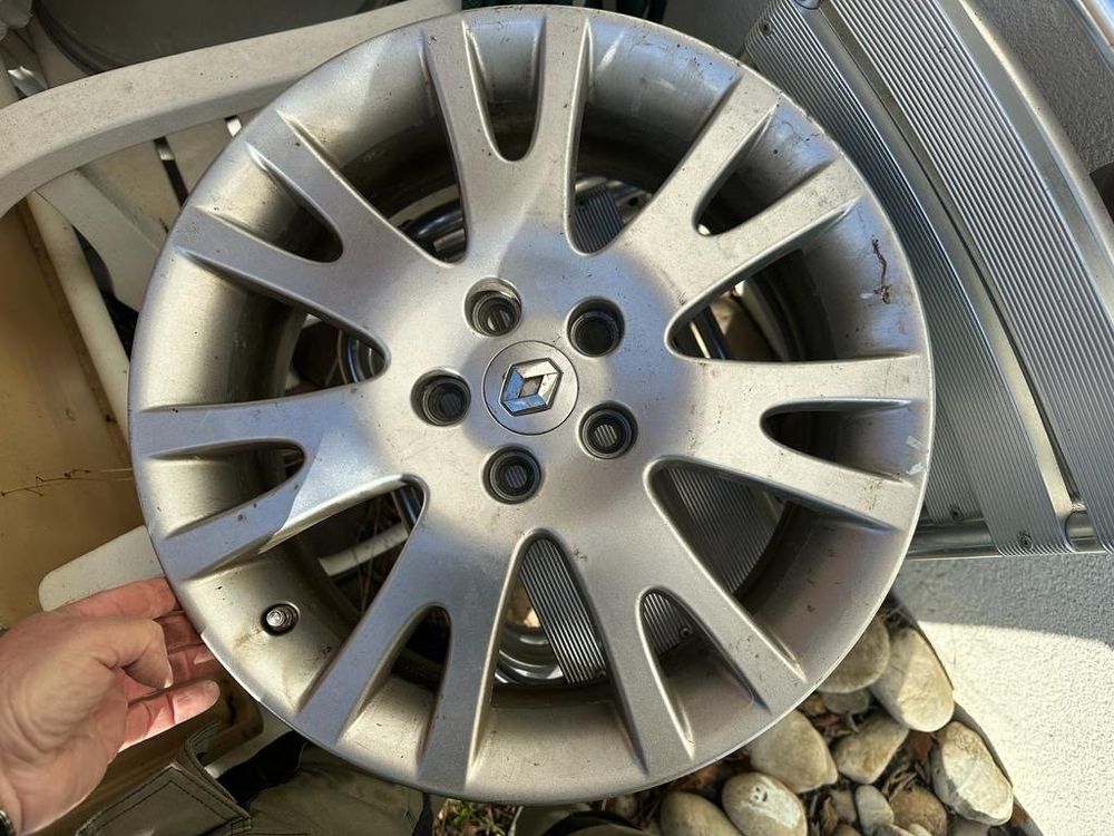 Renault Alufelgen 4X (Gebraucht) in Münchenbuchsee für CHF 50 – nur ...