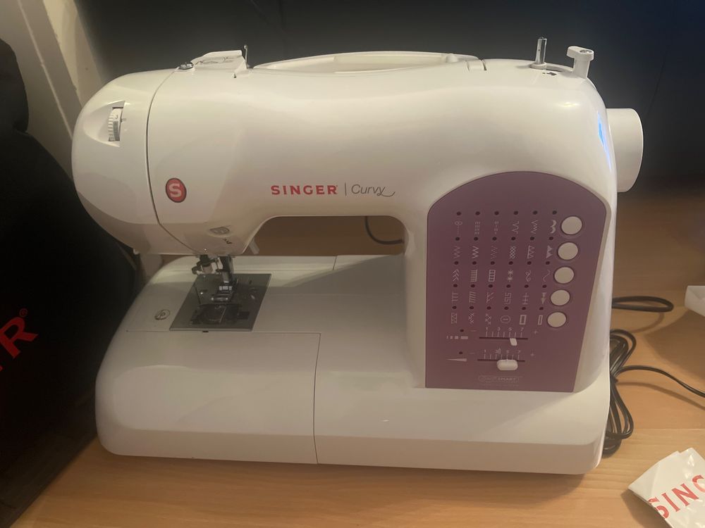 Singer Curvy 8763 Nähmaschine (Gebraucht) in Baden für CHF 67 – mit ...
