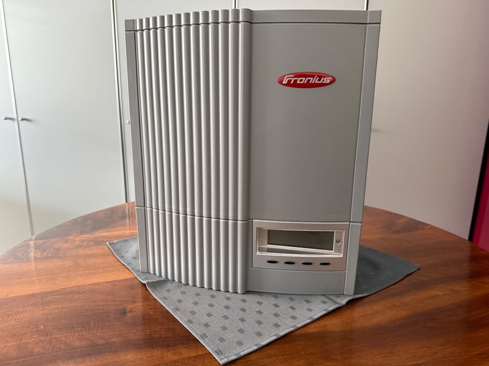 Fronius IG 30 Solarwechselrichter 2.5 kW (Gebraucht) in Hünibach für ...