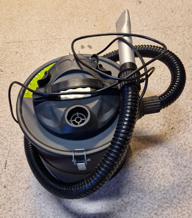 Pelletofen inkl. Absauger (Gebraucht) in Schafisheim für CHF 700 – nur ...