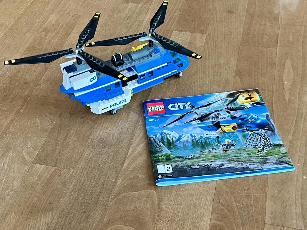 Helikopter aus LEGO City Set 60173 Mountain Arrest (Gebraucht) in Biel ...