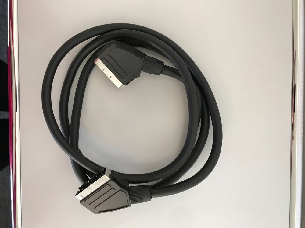 Audio-/Video Scart-Kabel (1.5 Meter) (Gebraucht) in Zug für CHF 4.9 ...