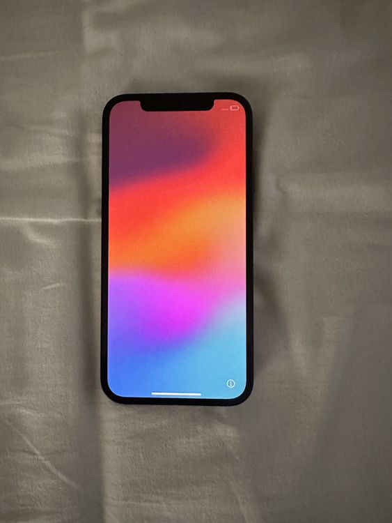 iPhone 12 - Gebraucht (Gebraucht) in Bubendorf für CHF 150 – mit ...