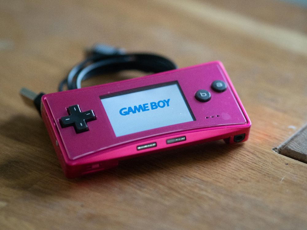 Game Boy Micro (Gebraucht) in Aïre für CHF 104 – mit Lieferung auf ...