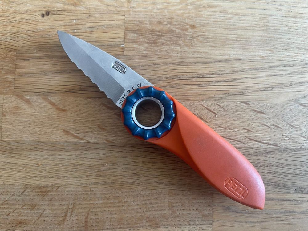 PETZL Inox 12 C 27 Messer ab 10Fr! (Gebraucht) in Zürich für CHF 16 ...
