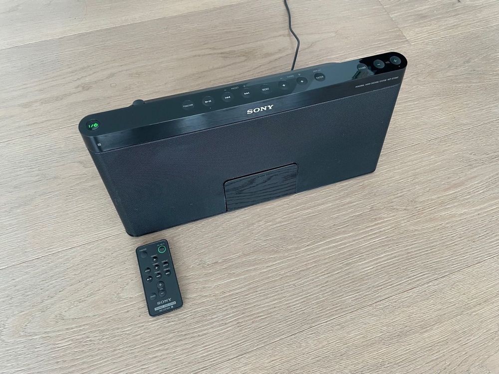 Sony Personal Audio Docking Station RDP-XF100IP (Gebraucht) in Uster ...