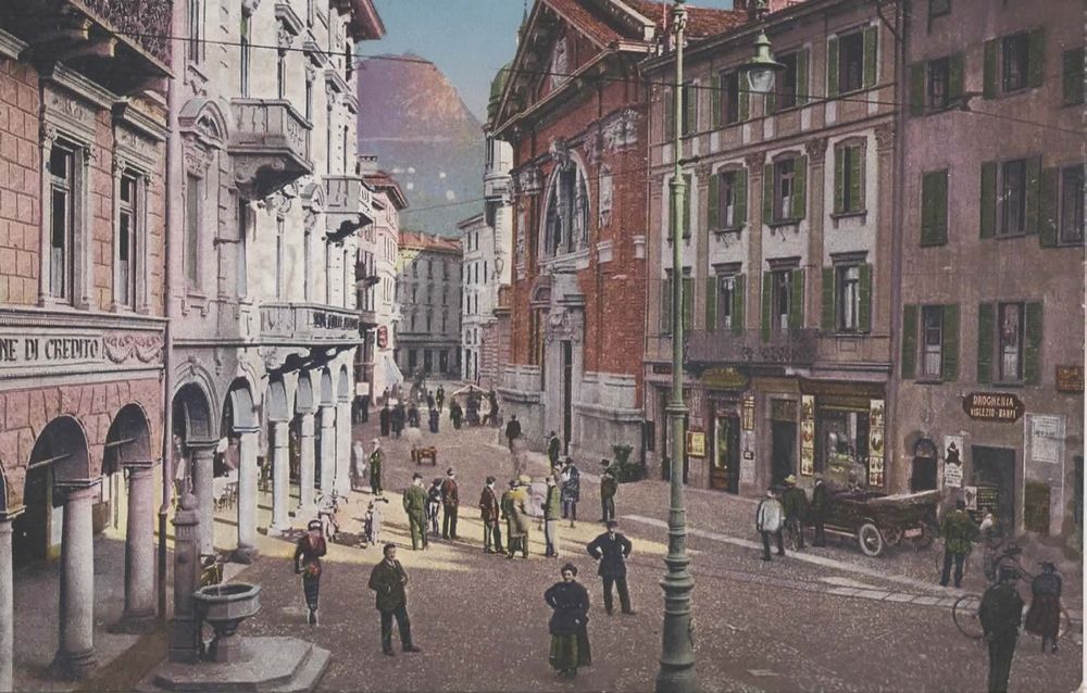 Lugano - Piazza Dante (Neu (gemäss Beschreibung)) in Melano für CHF 8 ...