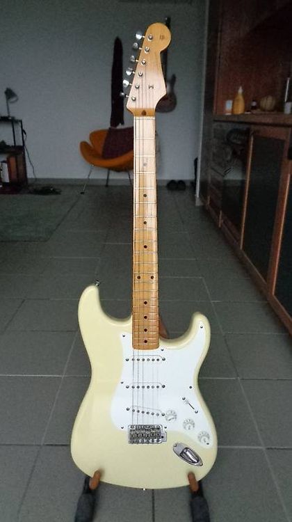 Fender Stratocaster ST57 N Serial - Cream - 1993/4 (Gebraucht) in ...