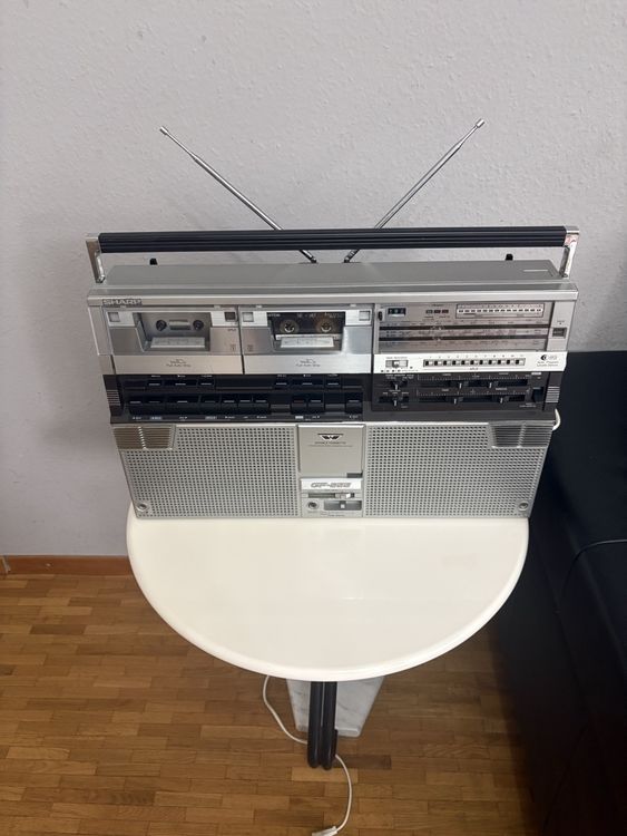 Boombox Sharp GF-555H (D'occasion) à petit lancy pour CHF 240 – avec ...