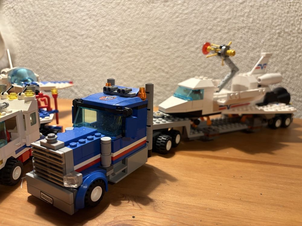 Lego Space Shuttle and Transporter Trucks | Kaufen auf Ricardo