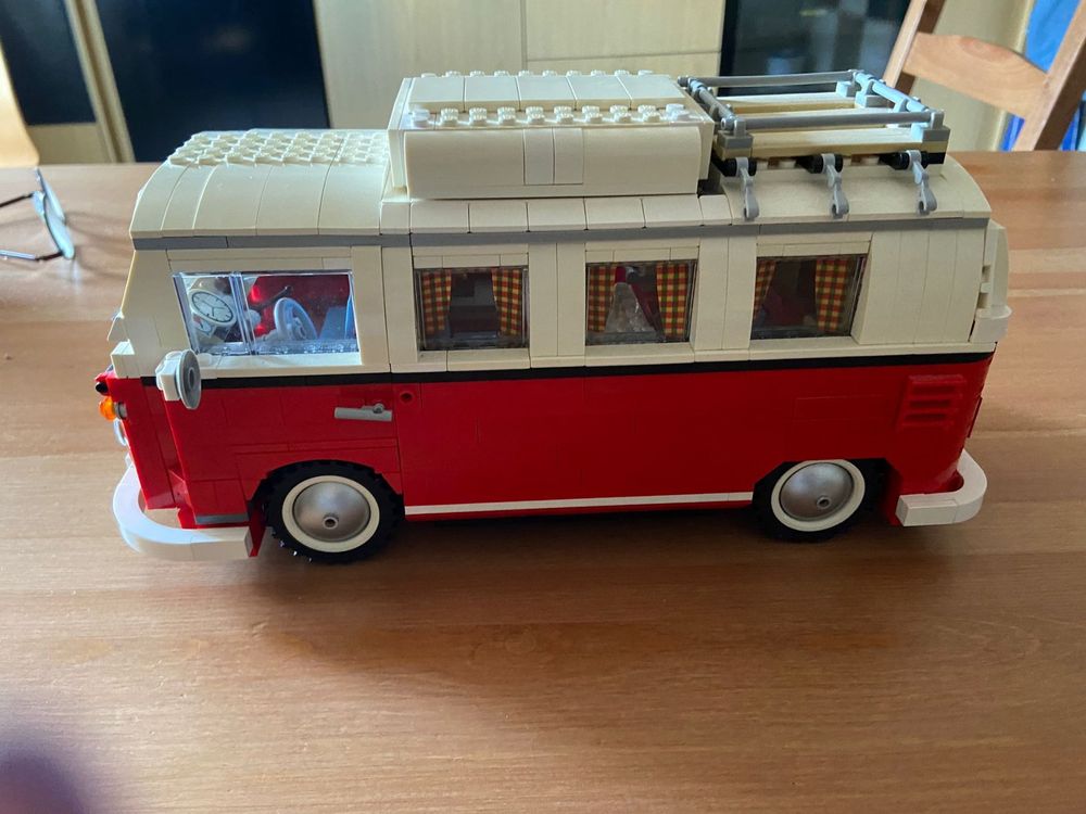 Verkaufe LEGO 10220 Volkswagen T1 Camper in Rot (Gebraucht) in Basel ...