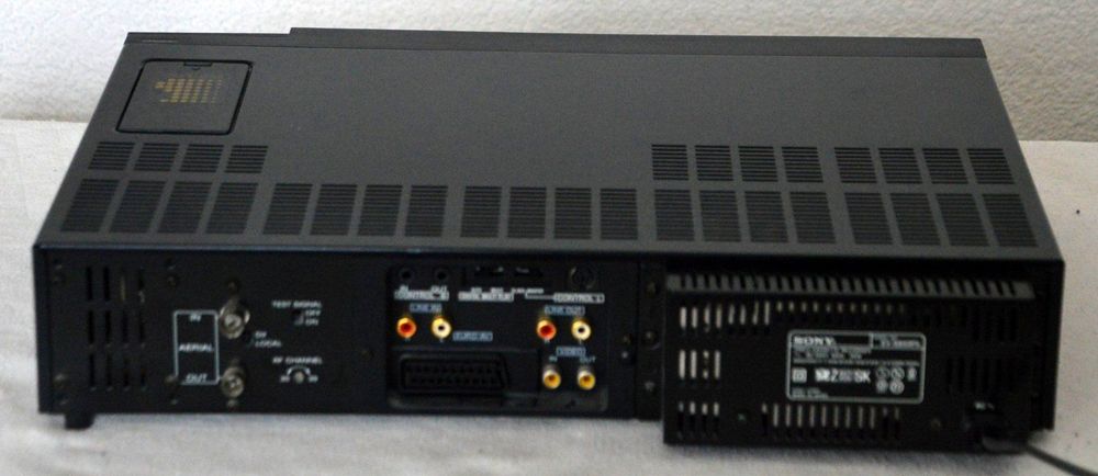 Sony EV-S850PS Video 8 Recorder (Gebraucht) in Collonges für CHF 290 ...