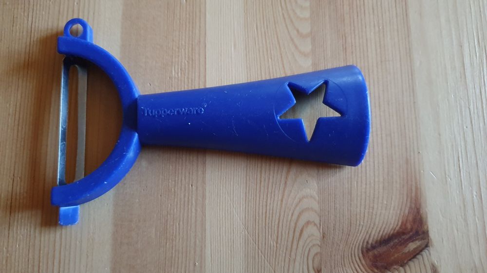 Tupperware Sparschäler (Gebraucht) in Belp für CHF 5 – mit Lieferung ...