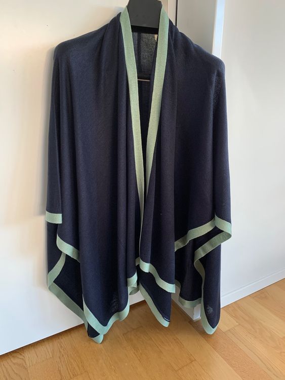 Parfois Poncho (Gebraucht) in Steinhausen für CHF 5 – mit Lieferung auf ...