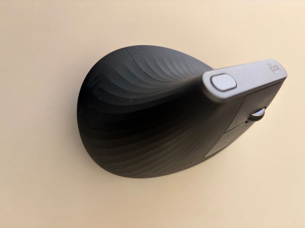 Logitech MX Vertical Ergonomische Maus - Top Zustand! (Gebraucht) in ...
