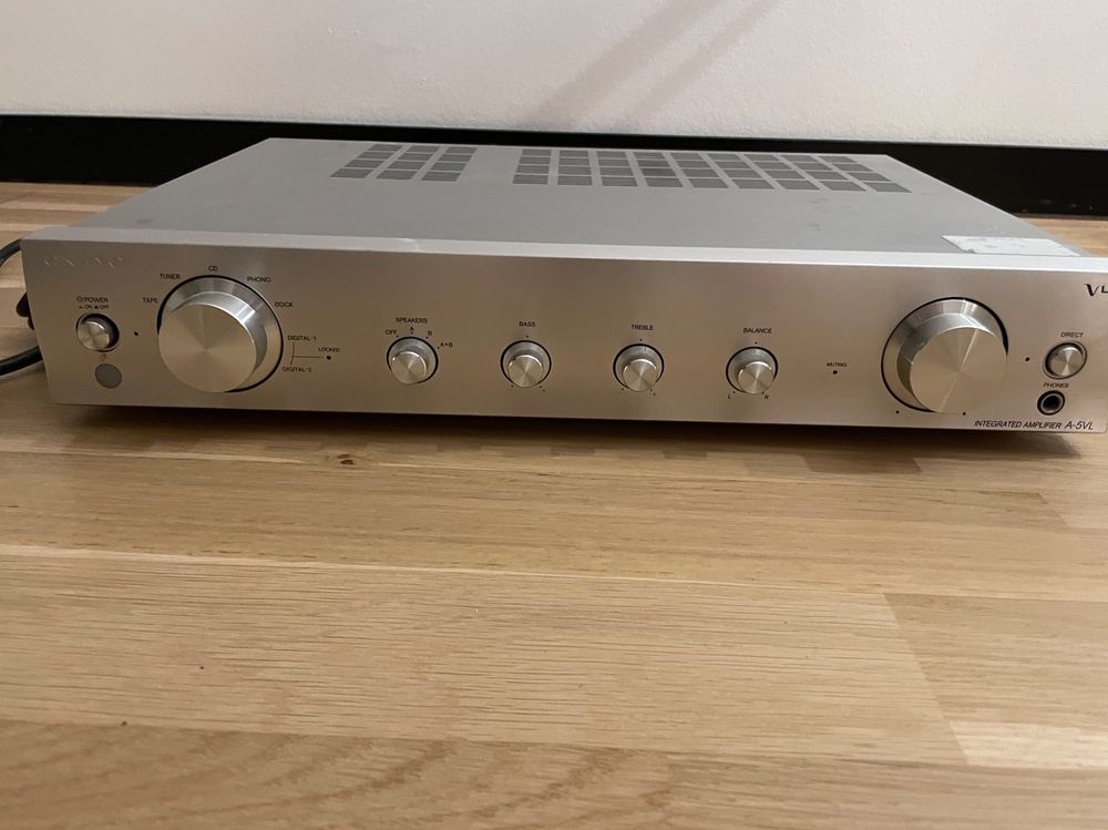 Onkyo A-5VL, Stereo-Vollverstärker, Silber (Gebraucht) in Zürich für CHF 140 – nur Abholung auf ...
