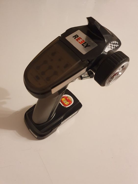 Fernsteuerung GT2 EVO mit 2.4G Empfänger (Gebraucht) in Schattdorf für ...