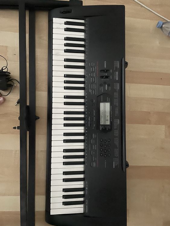 Keyboard Casio CTK-300 (Gebraucht) in Thun für CHF 50 – nur Abholung ...