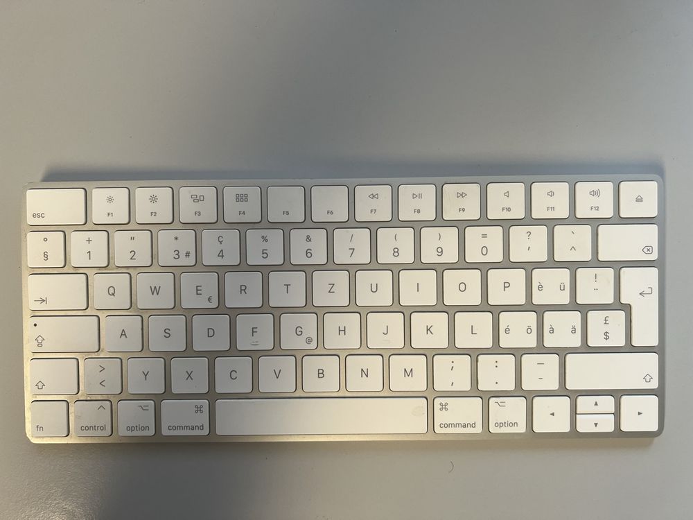Magic Keyboard CH-Layout (Gebraucht) in Luzern für CHF 30 – mit ...