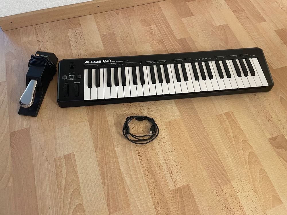Alesis Q49 MK2 midi Piano | Kaufen auf Ricardo