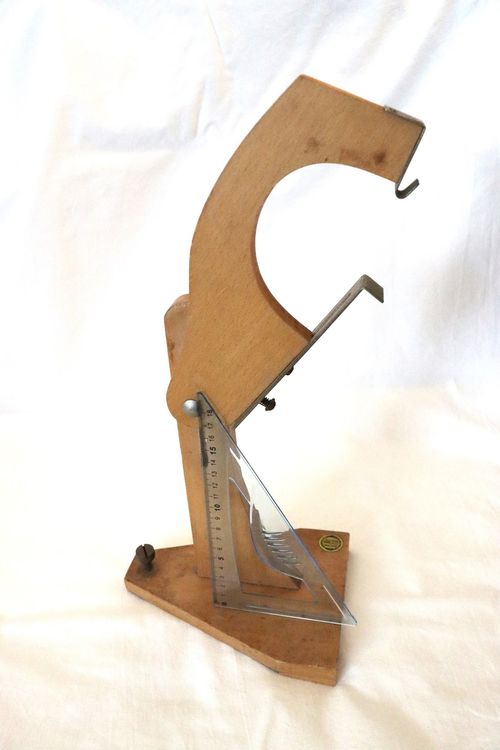 Bergeon 30043 - REALIS Halter für Grossuhrwerke (Gebraucht) in Stein AG ...