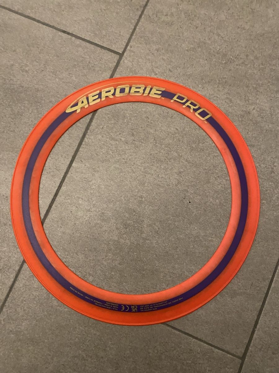 Aerobie Pro Flying Ring Frisbee 32 cm (Neu (gemäss Beschreibung)) in ...