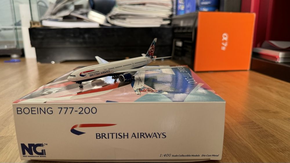 BRITISH AIRWAYS BOEING 777-200 (Chelsea Rose livery) 1:400 (Neu und ...