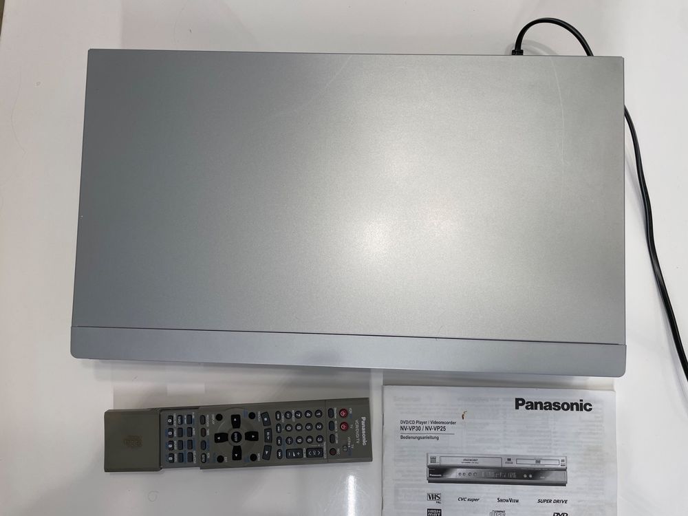 VHS Recorder Panasonic NV-VP30 (Gebraucht) in Wädenswil für CHF 63 ...