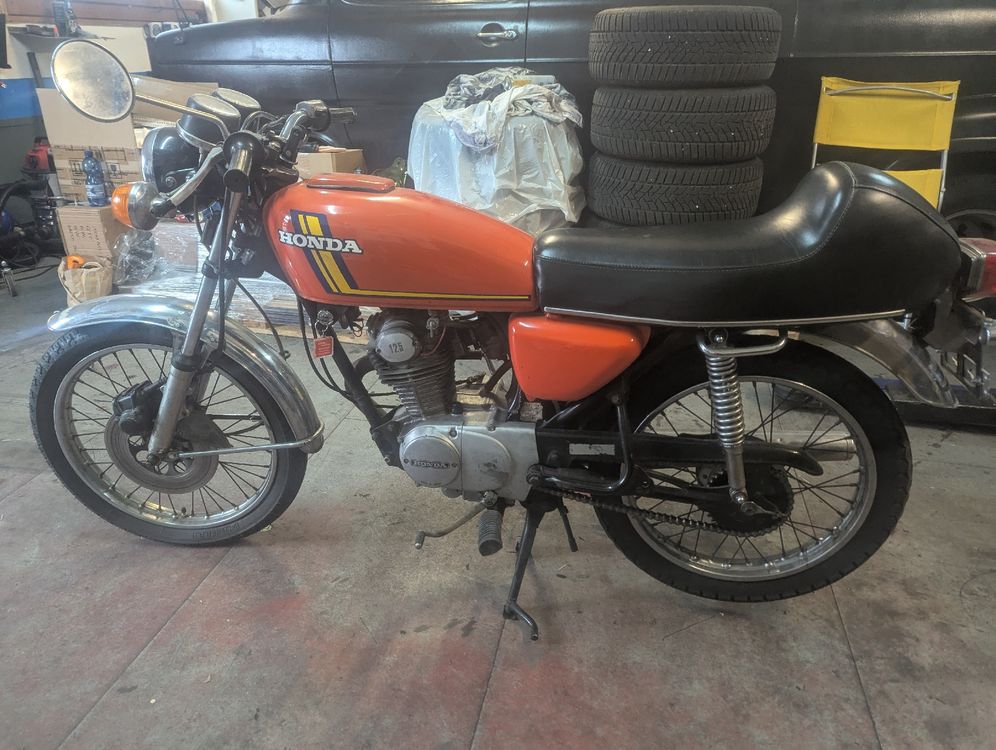 Honda CB 125 J Jahrgang 1980 (Defekt) in Schwanden im Emmental für CHF ...