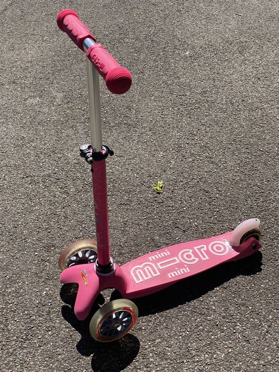 Micro Mini Scooter Pink (Gebraucht) in Horgen für CHF 31 – nur Abholung auf Ricardo kaufen