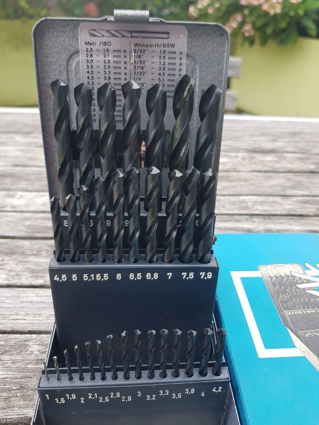 Bohrersatz 32-teilig, 1mm bis 10,5 mm in Blechspender (Neu und ...