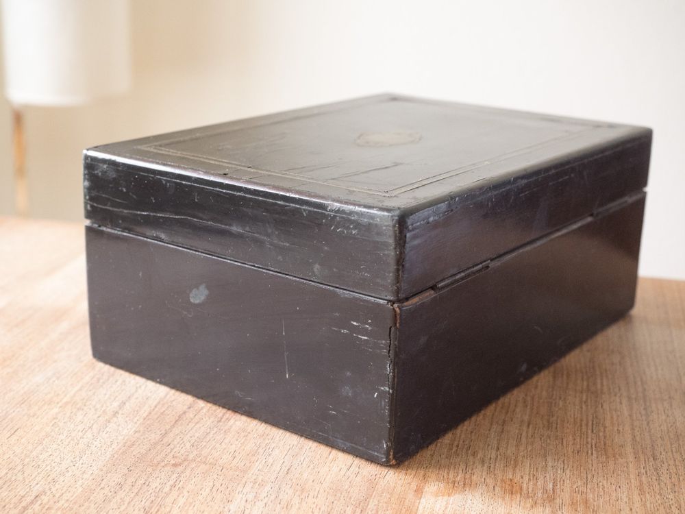 antike Holzschatulle schwarz Messing-Intars vintage Art Deco (Gebraucht ...
