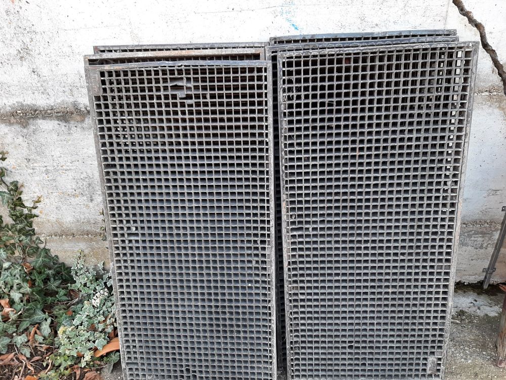 Eisengitter Verzinkt (Gebraucht) in Röthenbach i. E. für CHF 82 – nur ...