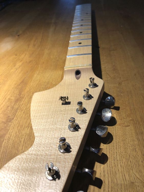 Musikraft Custom Strat Neck (Gebraucht) in Zürich für CHF 200 – mit ...
