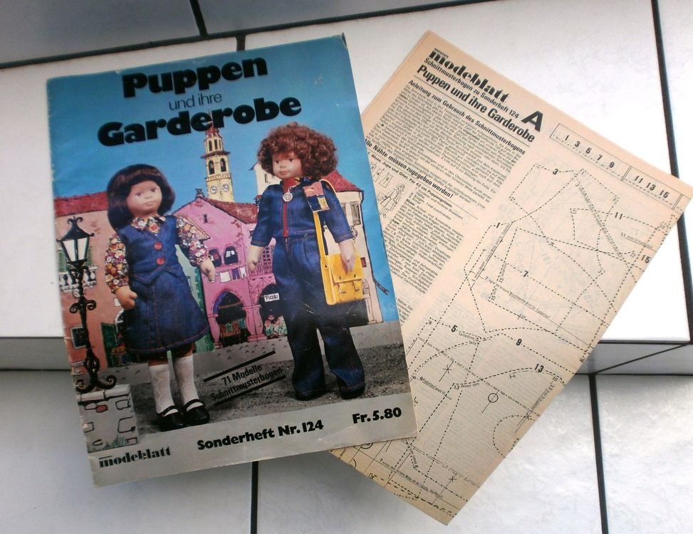 Puppen und Ihre Garderobe auch für Sashas (Gebraucht) in Seewen SZ für CHF 28 – mit Lieferung ...