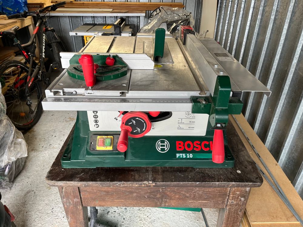 Scie sous table Bosch PTS 10 - BOSCH PTS 10 TISCHSÄGE | Acheter sur Ricardo