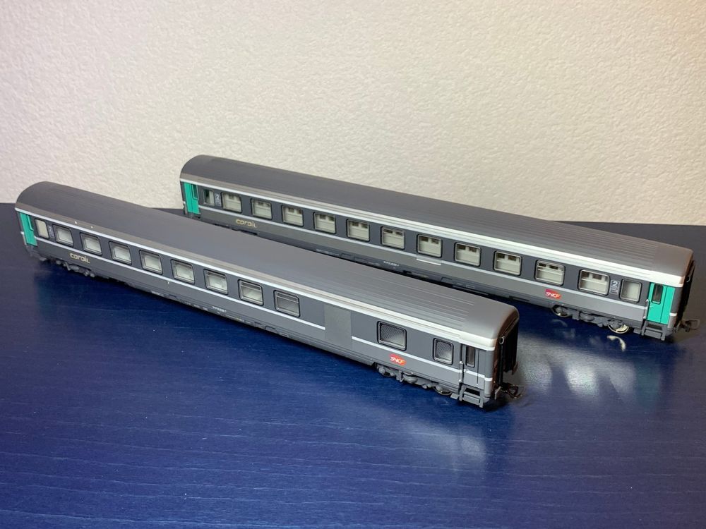 2 wagons SNCF CORAIL 2e cl. + 2e cl./bagages (Gebraucht) in SION für ...