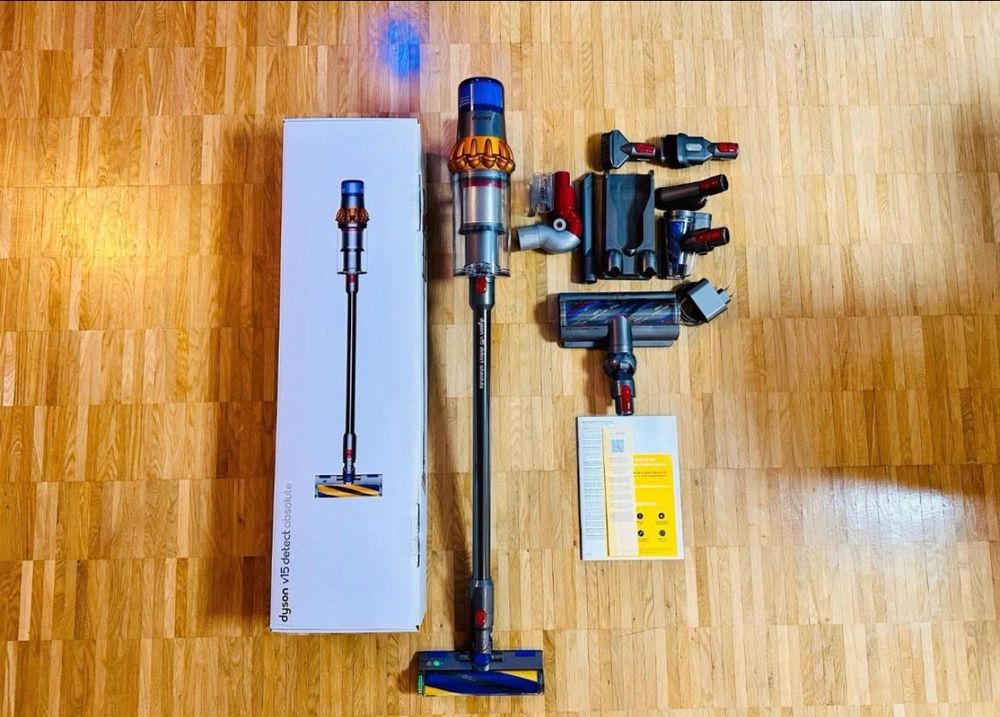 DYSON V15 Detect Abolute mit Floor Dock Station und Extra (Gebraucht ...