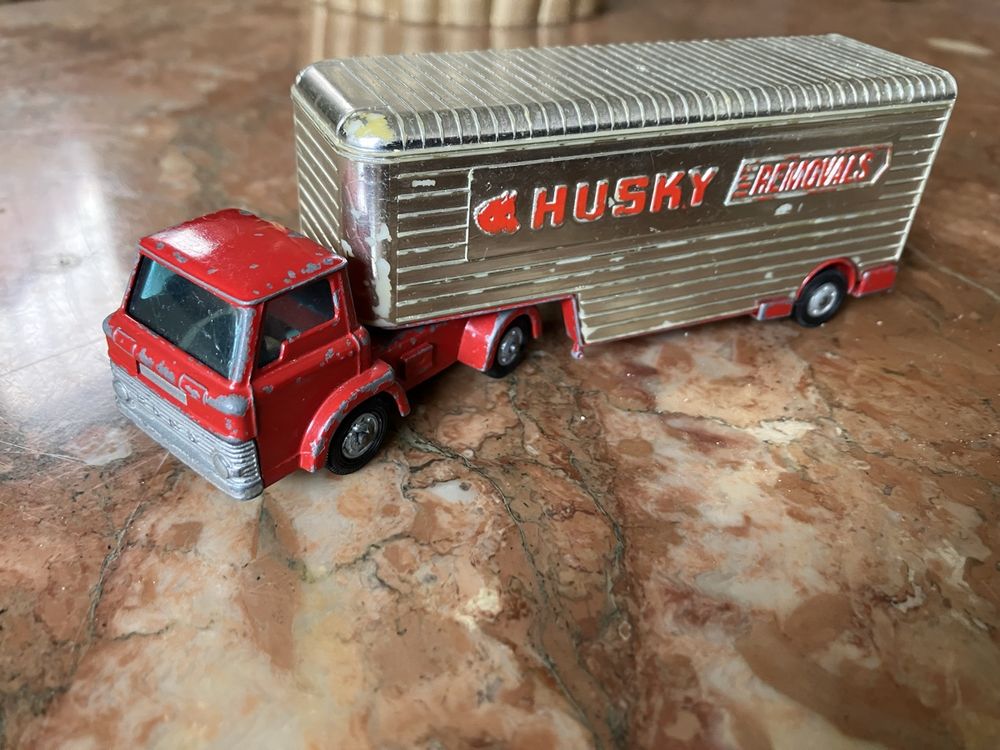 Husky Removals Ford D series | Kaufen auf Ricardo