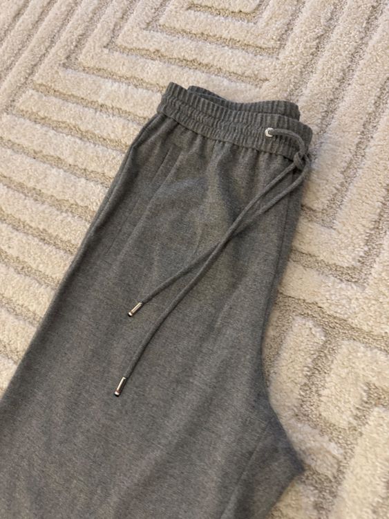 Hugo Boss grey pants on a string M (Gebraucht) in Genève für CHF 75 ...