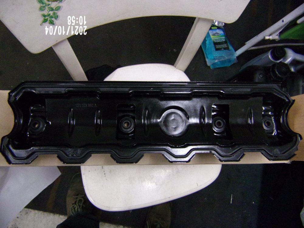 VW-T4-Motor ACU + AAB Ventildeckel (Neu und originalverpackt) in Weinfelden für CHF 150 – mit ...