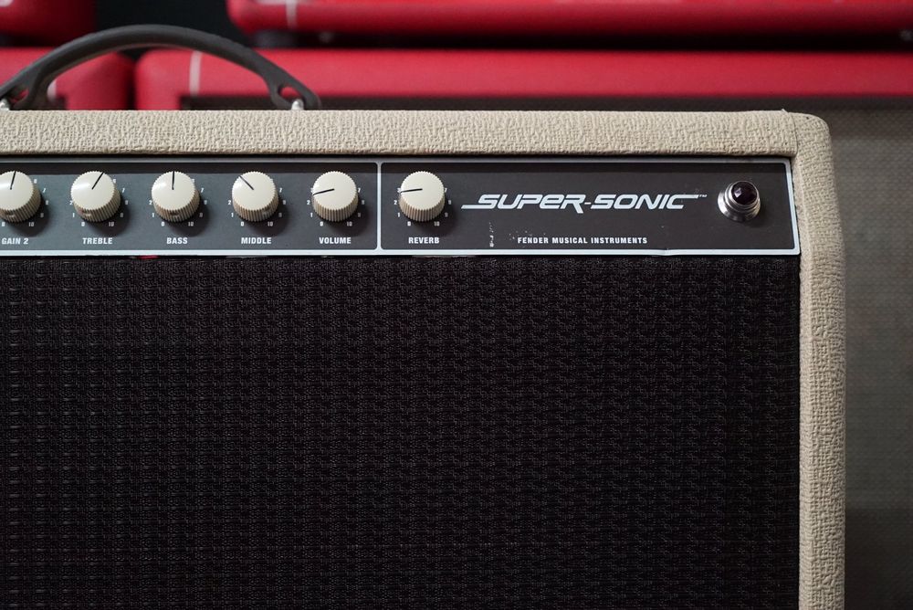 Fender Super-Sonic 60 Combo Blonde mit Fusspedal | Kaufen auf Ricardo