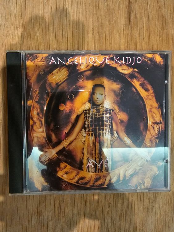 CD - Angelique Kidjo - Ayé (inkl. dem Superhit "Agolo") (Gebraucht) in ...